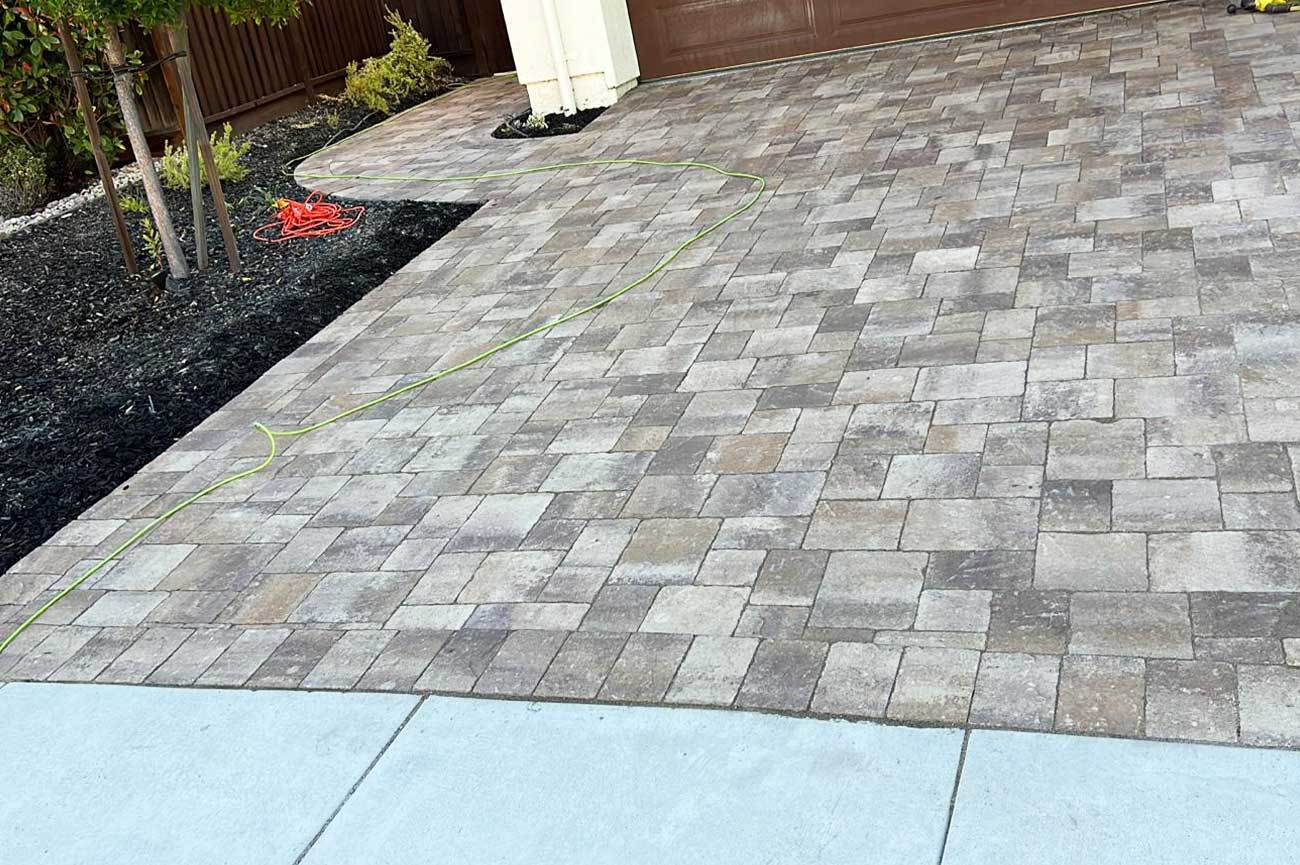 Elite Pavers – In business for over 20 years, Elite Pavers provides ...